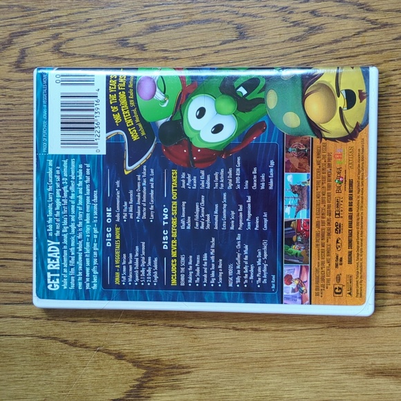 Other | Set Of 3 Vintage Veggietales Dvd Cd And Vhs Tape Childrens ...